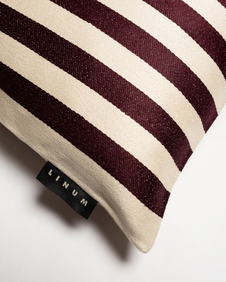 Discover LINUM's outlet range of quality home textiles